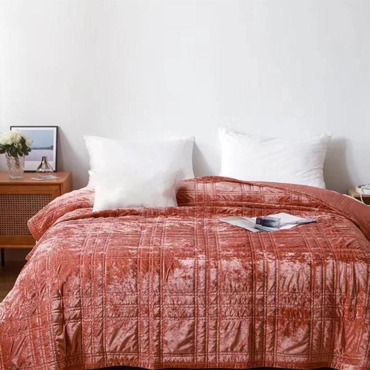 China Warm Luxury Greek Velvet Quilt Manufacturers Suppliers Factory ...
