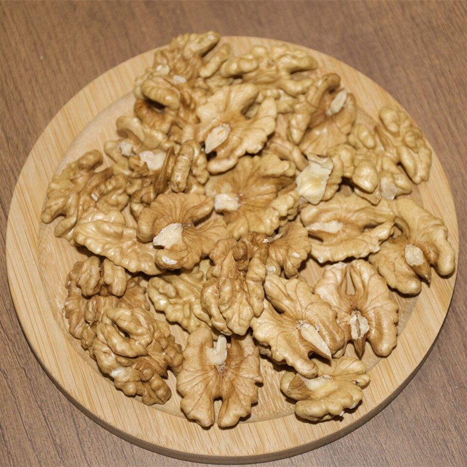 China Xiner Extra Light Walnut Kernels Factory - Discount Xiner Extra ...